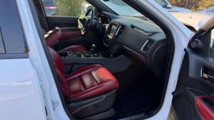White Dodge Durango 2020 in Ukmerge, with an engine capacity of 5.65 L and mileage of 97 thousand km for 9799 €, photo 18 on AUTOMOTO.COM.LV