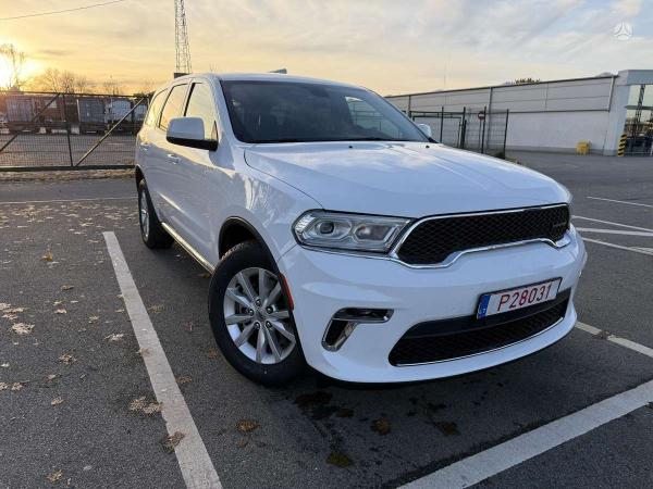 Balts Dodge Durango 2021 Gargždai, ar dzinēja tilpumu 3.60 L un nobraukumu 130 tūkst. km par 21900 €, foto 1 vietnē AUTOMOTO.COM.LV