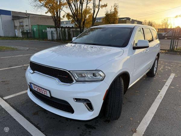 Balts Dodge Durango 2021 Gargždai, ar dzinēja tilpumu 3.60 L un nobraukumu 130 tūkst. km par 21900 €, foto 2 vietnē AUTOMOTO.COM.LV