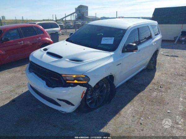 White Dodge Durango 2021 in Kaunas, with an engine capacity of 5.65 L and mileage of 184 thousand km for 17800 €, photo 1 on AUTOMOTO.COM.LV