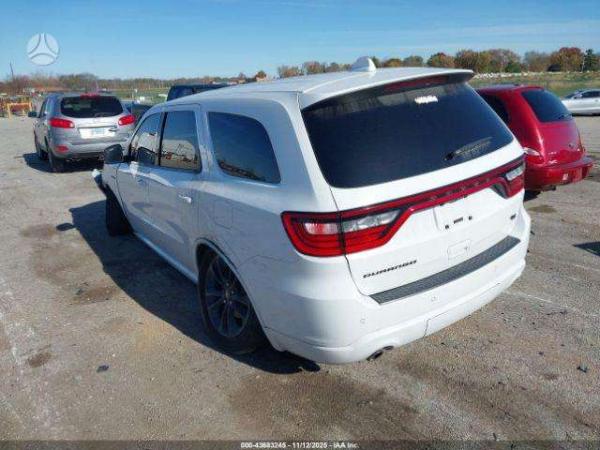 White Dodge Durango 2021 in Kaunas, with an engine capacity of 5.65 L and mileage of 184 thousand km for 17800 €, photo 3 on AUTOMOTO.COM.LV
