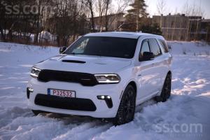 White Dodge Durango 2021 in Kaunas, with an engine capacity of 5.70 L and mileage of 71 thousand km for 35000 €, photo 3 on AUTOMOTO.COM.LV