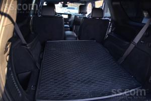 White Dodge Durango 2021 in Kaunas, with an engine capacity of 5.70 L and mileage of 71 thousand km for 35000 €, photo 10 on AUTOMOTO.COM.LV