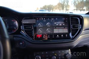 White Dodge Durango 2021 in Kaunas, with an engine capacity of 5.70 L and mileage of 71 thousand km for 35000 €, photo 16 on AUTOMOTO.COM.LV