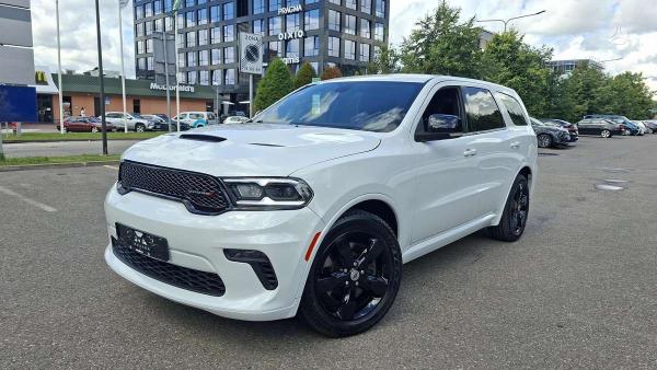 Balts Dodge Durango 2021 Kauņa, ar dzinēja tilpumu 3.60 L un nobraukumu 70 tūkst. km par 25200 €, foto 2 vietnē AUTOMOTO.COM.LV
