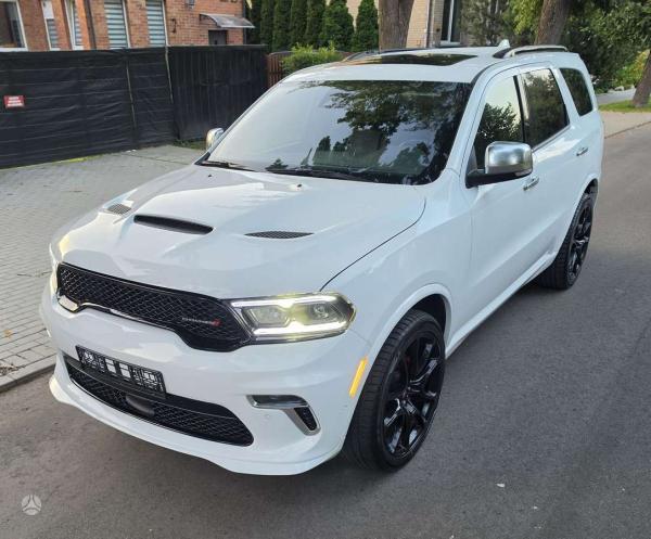 White Dodge Durango 2021 in Kaunas, with an engine capacity of 3.60 L and mileage of 21 thousand km for 24900 €, photo 7 on AUTOMOTO.COM.LV