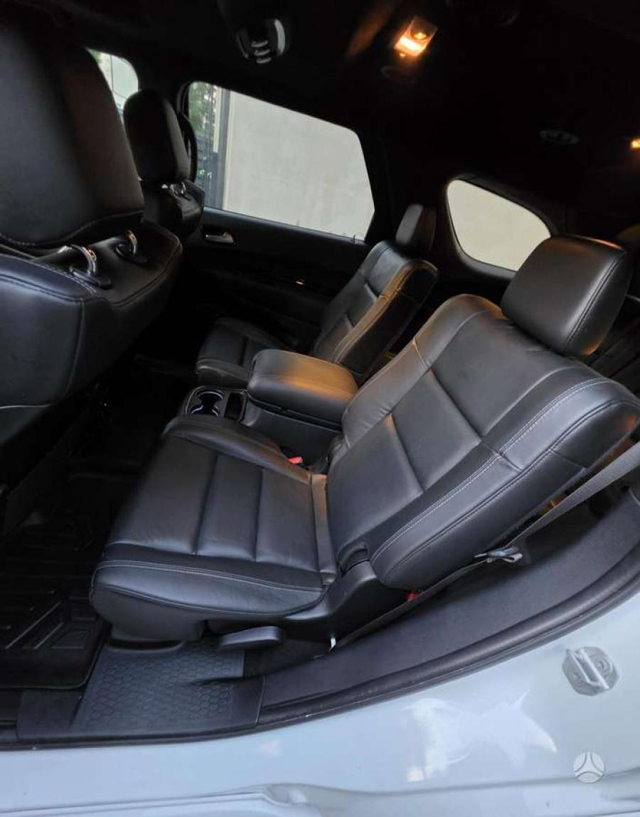 Balts Dodge Durango 2021 Kauņa, ar dzinēja tilpumu 3.60 L un nobraukumu 21 tūkst. km par 24900 €, foto 20 vietnē AUTOMOTO.COM.LV