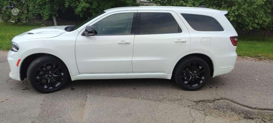 Balts Dodge Durango 2021 Kauņa, ar dzinēja tilpumu 3.60 L un nobraukumu 70 tūkst. km par 25200 €, foto 5 vietnē AUTOMOTO.COM.LV