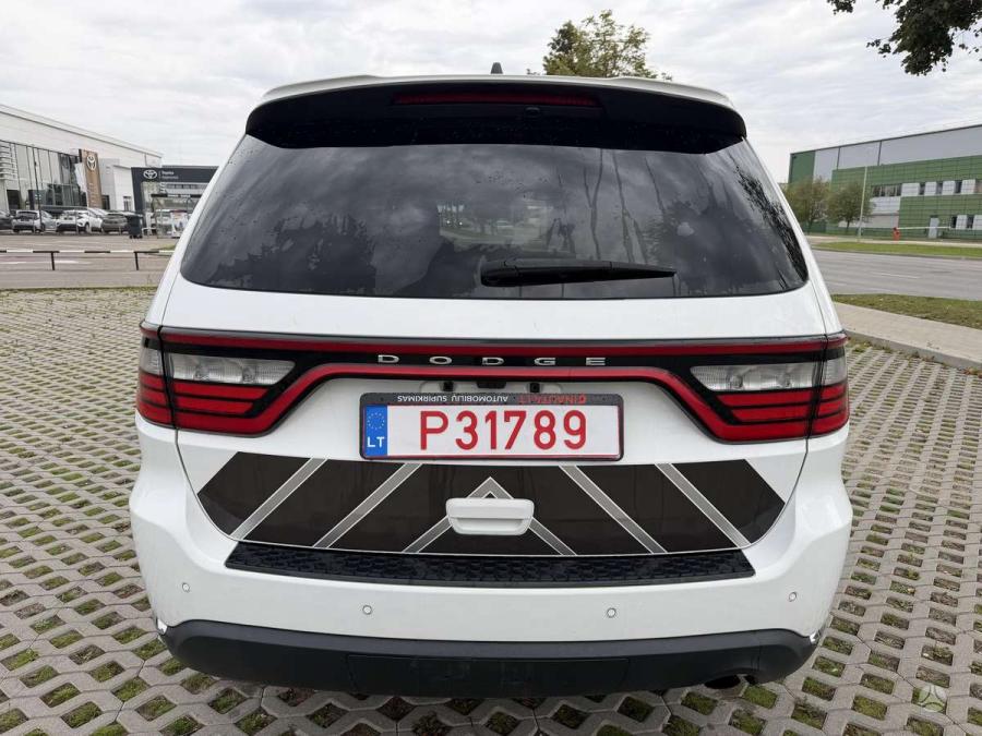 Balts Dodge Durango 2021 Šauļi, ar dzinēja tilpumu 3.60 L un nobraukumu 134 tūkst. km par 10500 €, foto 6 vietnē AUTOMOTO.COM.LV