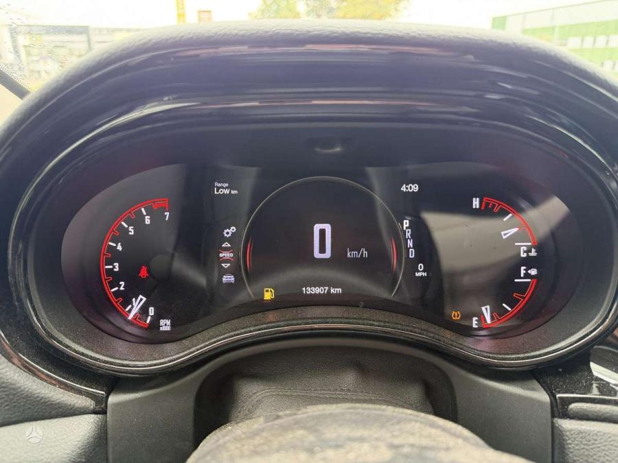 Balts Dodge Durango 2021 Šauļi, ar dzinēja tilpumu 3.60 L un nobraukumu 134 tūkst. km par 10500 €, foto 17 vietnē AUTOMOTO.COM.LV