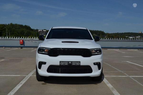 Balts Dodge Durango 2021 Viļņa, ar dzinēja tilpumu 3.60 L un nobraukumu 122 tūkst. km par 22800 €, foto 4 vietnē AUTOMOTO.COM.LV