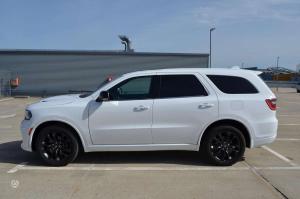 White Dodge Durango 2021 in Vilnius, with an engine capacity of 3.60 L and mileage of 122 thousand km for 22800 €, photo 7 on AUTOMOTO.COM.LV