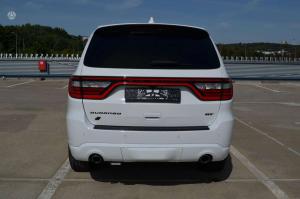 White Dodge Durango 2021 in Vilnius, with an engine capacity of 3.60 L and mileage of 122 thousand km for 22800 €, photo 8 on AUTOMOTO.COM.LV