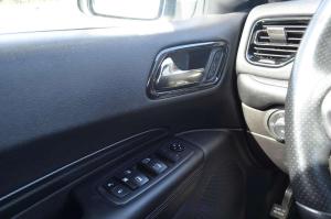 White Dodge Durango 2021 in Vilnius, with an engine capacity of 3.60 L and mileage of 122 thousand km for 22800 €, photo 14 on AUTOMOTO.COM.LV