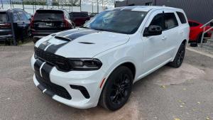 White Dodge Durango 2022 in Ukmerge, with an engine capacity of 3.60 L and mileage of 44 thousand km for 27999 €, photo 5 on AUTOMOTO.COM.LV