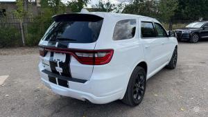 White Dodge Durango 2022 in Ukmerge, with an engine capacity of 3.60 L and mileage of 44 thousand km for 27999 €, photo 10 on AUTOMOTO.COM.LV