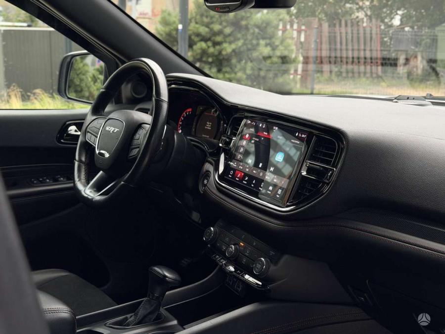 Balts Dodge Durango 2022 Viļņa, ar dzinēja tilpumu 5.70 L un nobraukumu 72 tūkst. km par 32000 €, foto 18 vietnē AUTOMOTO.COM.LV