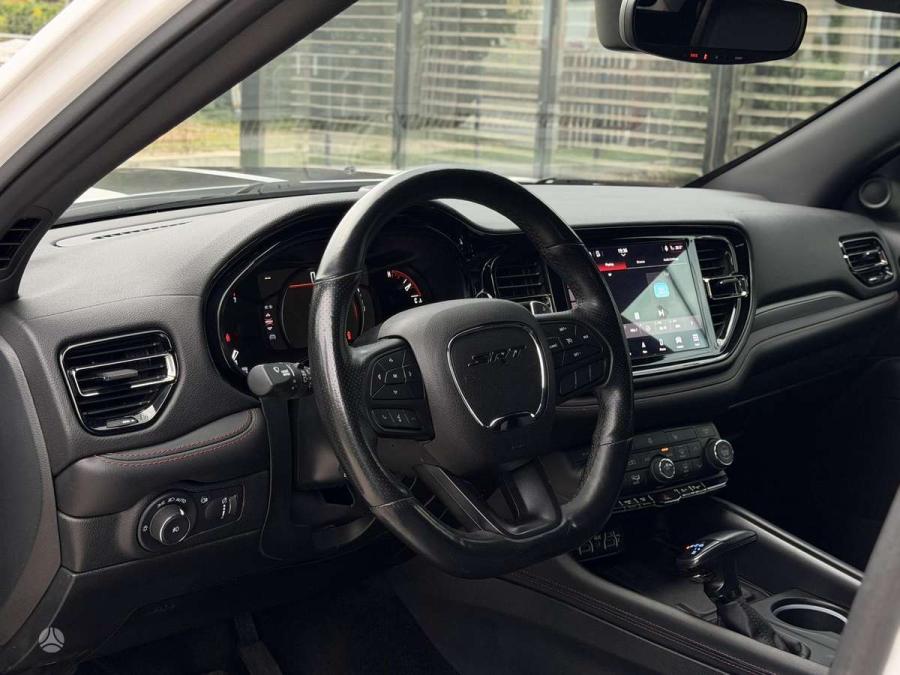 Balts Dodge Durango 2022 Viļņa, ar dzinēja tilpumu 5.70 L un nobraukumu 72 tūkst. km par 32000 €, foto 19 vietnē AUTOMOTO.COM.LV