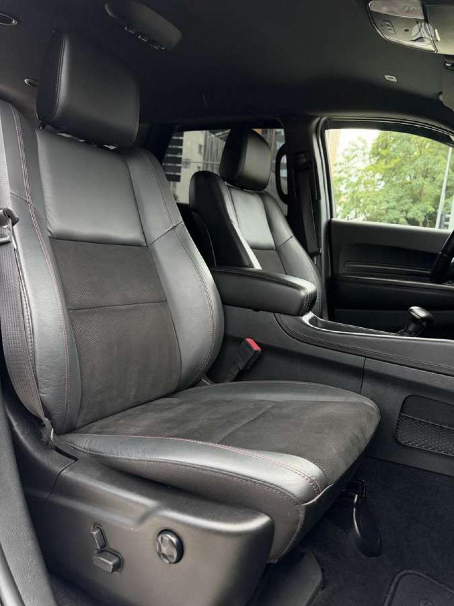 Balts Dodge Durango 2022 Viļņa, ar dzinēja tilpumu 5.70 L un nobraukumu 72 tūkst. km par 32000 €, foto 22 vietnē AUTOMOTO.COM.LV
