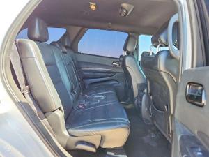 White Dodge Durango 2022 in Telschi, with an engine capacity of 3.60 L and mileage of 165 thousand km for 16000 €, photo 8 on AUTOMOTO.COM.LV