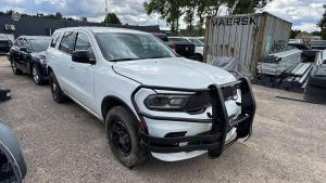 White Dodge Durango 2023 in Ukmerge, with an engine capacity of 5.65 L and mileage of 63 thousand km for 11899 €, photo  on AUTOMOTO.COM.LV