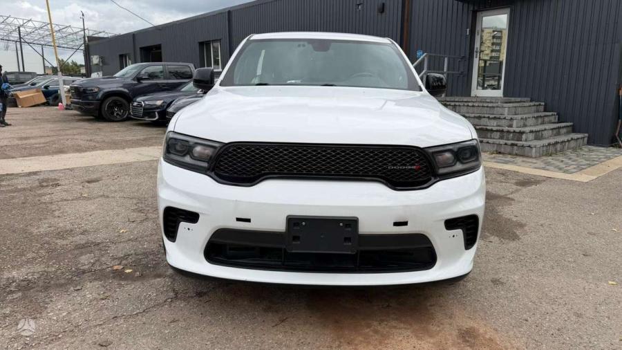 Balts Dodge Durango 2023 Ukmergė, ar dzinēja tilpumu 5.65 L un nobraukumu 82 tūkst. km par 14999 €, foto 3 vietnē AUTOMOTO.COM.LV