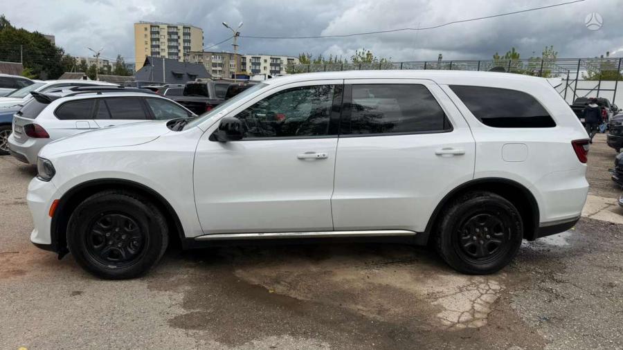 Balts Dodge Durango 2023 Ukmergė, ar dzinēja tilpumu 5.65 L un nobraukumu 82 tūkst. km par 14999 €, foto 9 vietnē AUTOMOTO.COM.LV