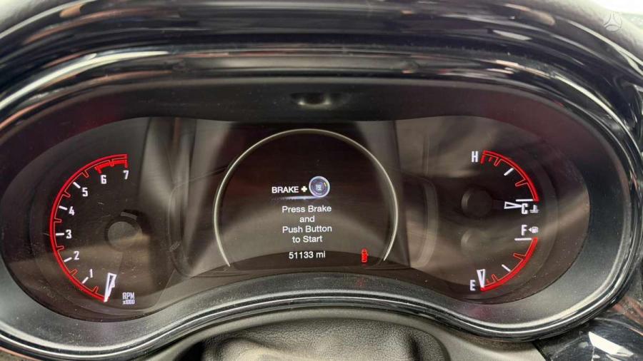 Balts Dodge Durango 2023 Ukmergė, ar dzinēja tilpumu 5.65 L un nobraukumu 82 tūkst. km par 14999 €, foto 12 vietnē AUTOMOTO.COM.LV