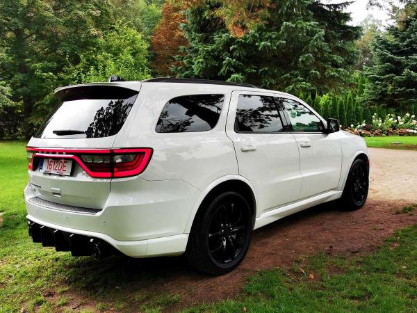 Dodge Durango 2024 Šauļi vietnē Balts Dodge Durango 2024 Šauļi, ar dzinēja tilpumu 5.70 L un nobraukumu 29 tūkst. km par 31499 €, foto 3 vietnē AUTOMOTO.COM.LV