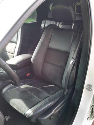 Balts Dodge Durango 2024 Šauļi, ar dzinēja tilpumu 5.70 L un nobraukumu 29 tūkst. km par 31499 €, foto 28 vietnē AUTOMOTO.COM.LV