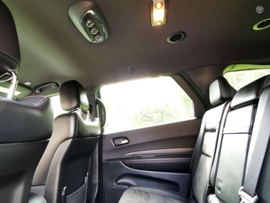 Balts Dodge Durango 2024 Šauļi, ar dzinēja tilpumu 5.70 L un nobraukumu 29 tūkst. km par 31499 €, foto 30 vietnē AUTOMOTO.COM.LV