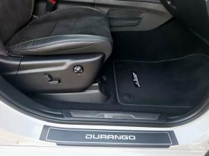 White Dodge Durango 2025 in Kaunas, with an engine capacity of 6.40 L and mileage of 4 thousand km for 54999 €, photo 15 on AUTOMOTO.COM.LV
