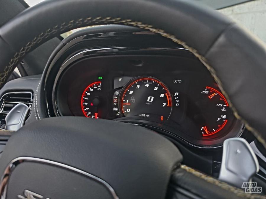 White Dodge Durango 2025 in Kaunas, with an engine capacity of 6.40 L and mileage of 4 thousand km for 54999 €, photo 22 on AUTOMOTO.COM.LV