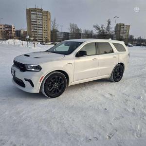 White Dodge Durango 2021 in Panevezys, with an engine capacity of 5.70 L and mileage of 159 thousand km for 30251 €, photo  on AUTOMOTO.COM.LV