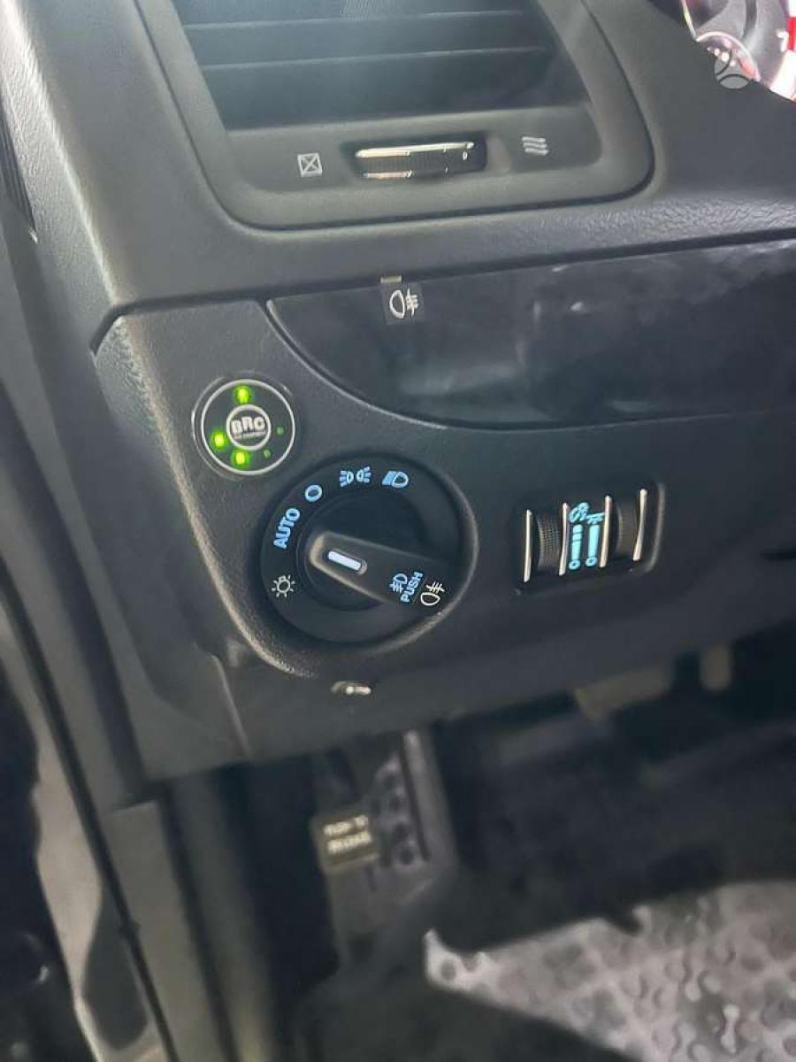Melns Dodge Grand Caravan 2020 Viļņa, ar dzinēja tilpumu 3.60 L un nobraukumu 52 tūkst. km par 15900 €, foto 20 vietnē AUTOMOTO.COM.LV