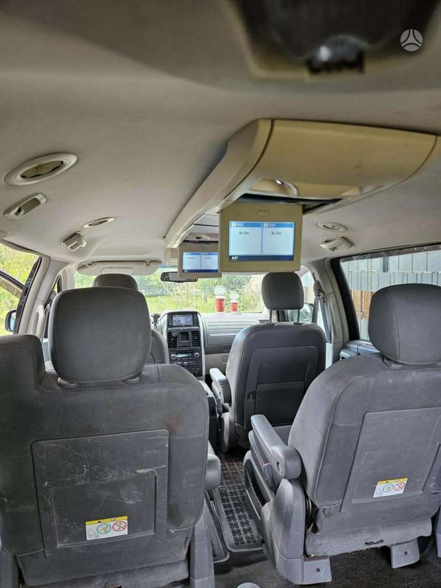 Melns Dodge Grand Caravan 2008 Klaipėda, ar dzinēja tilpumu 3.95 L un nobraukumu 174 tūkst. km par 2700 €, foto 10 vietnē AUTOMOTO.COM.LV