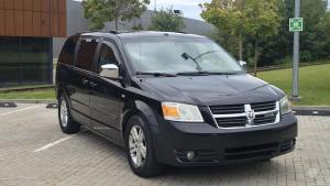 Black Dodge Grand Caravan 2008 in Klaipeda, with an engine capacity of 3.95 L and mileage of 174 thousand km for 2999 €, photo 7 on AUTOMOTO.COM.LV