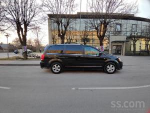 Черный Додж Гранд Караван 2011 в Тукумс, объемом двигателя 3.60 л и пробегом 302 тыс. км за 3500 €, фото 3 на AUTOMOTO.COM.LV
