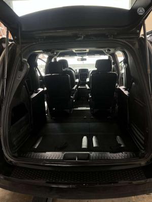 Black Dodge Grand Caravan 2015 in Telschi, with an engine capacity of 3.60 L and mileage of 204 thousand km for 7000 €, photo 5 on AUTOMOTO.COM.LV