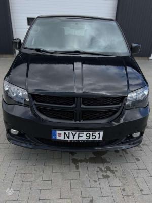 Black Dodge Grand Caravan 2015 in Telschi, with an engine capacity of 3.60 L and mileage of 204 thousand km for 7000 €, photo 22 on AUTOMOTO.COM.LV