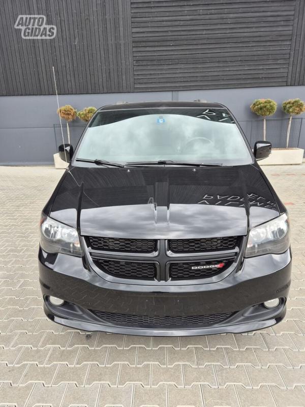 Melns Dodge Grand Caravan 2016 Šauļi, ar dzinēja tilpumu 3.60 L un nobraukumu 210 tūkst. km par 8999 €, foto 8 vietnē AUTOMOTO.COM.LV