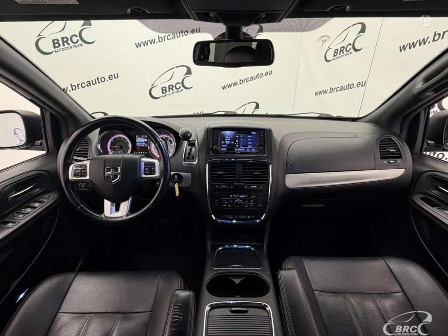 Melns Dodge Grand Caravan 2019 Viļņa, ar dzinēja tilpumu 3.60 L un nobraukumu 151 tūkst. km par 11100 €, foto 4 vietnē AUTOMOTO.COM.LV