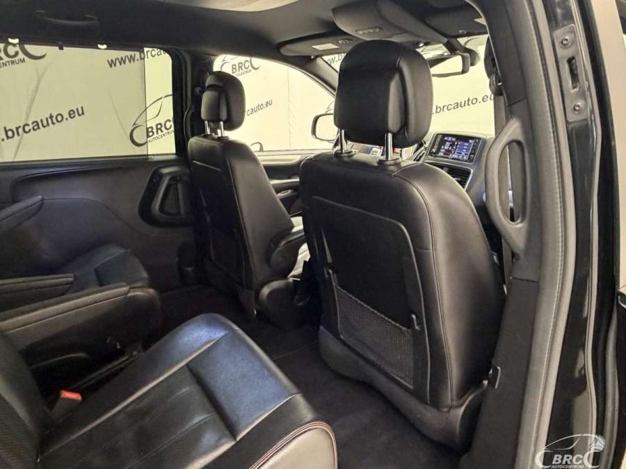 Melns Dodge Grand Caravan 2019 Viļņa, ar dzinēja tilpumu 3.60 L un nobraukumu 151 tūkst. km par 11100 €, foto 14 vietnē AUTOMOTO.COM.LV