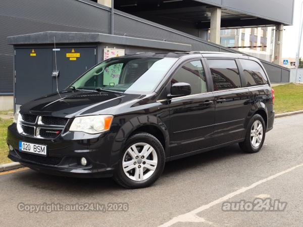 Black Dodge Grand Caravan 2013 in Tallinn, with an engine capacity of 3.60 L and mileage of 267 thousand km for 3999 €, photo 2 on AUTOMOTO.COM.LV