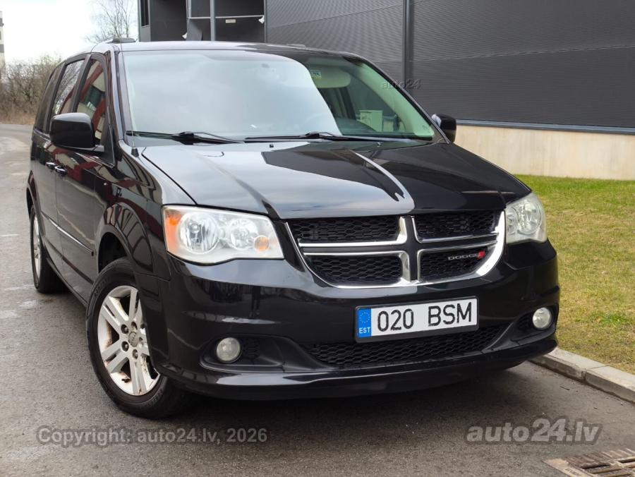 Black Dodge Grand Caravan 2013 in Tallinn, with an engine capacity of 3.60 L and mileage of 267 thousand km for 3999 €, photo 5 on AUTOMOTO.COM.LV