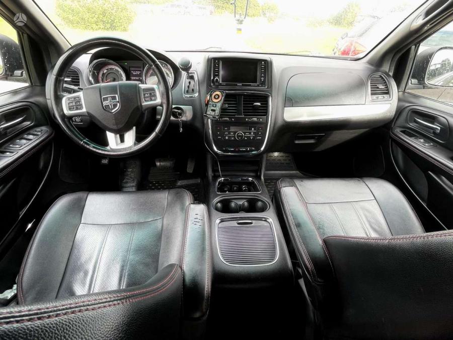 Zils Dodge Grand Caravan 2013 Klaipėda, ar dzinēja tilpumu 0.00 L un nobraukumu 263 tūkst. km par 6800 €, foto 6 vietnē AUTOMOTO.COM.LV
