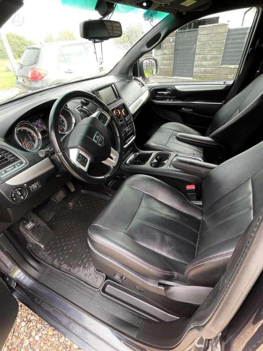 Zils Dodge Grand Caravan 2013 Klaipėda, ar dzinēja tilpumu 0.00 L un nobraukumu 263 tūkst. km par 6800 €, foto 7 vietnē AUTOMOTO.COM.LV