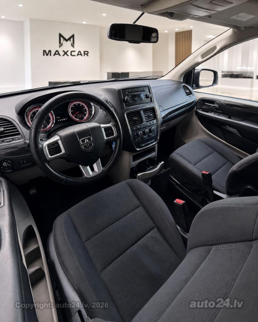 Zils Dodge Grand Caravan 2012 Tallina, ar dzinēja tilpumu 3.60 L un nobraukumu 251 tūkst. km par 3399 €, foto 8 vietnē AUTOMOTO.COM.LV