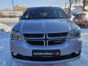 Grey Dodge Grand Caravan 2014 in Siauliai, with an engine capacity of 3.60 L and mileage of 228 thousand km for 8450 €, photo 2 on AUTOMOTO.COM.LV