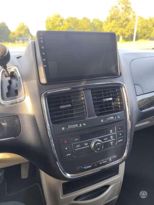 Grey Dodge Grand Caravan 2014 in Klaipeda, with an engine capacity of 3.60 L and mileage of 210 thousand km for 4500 €, photo 9 on AUTOMOTO.COM.LV